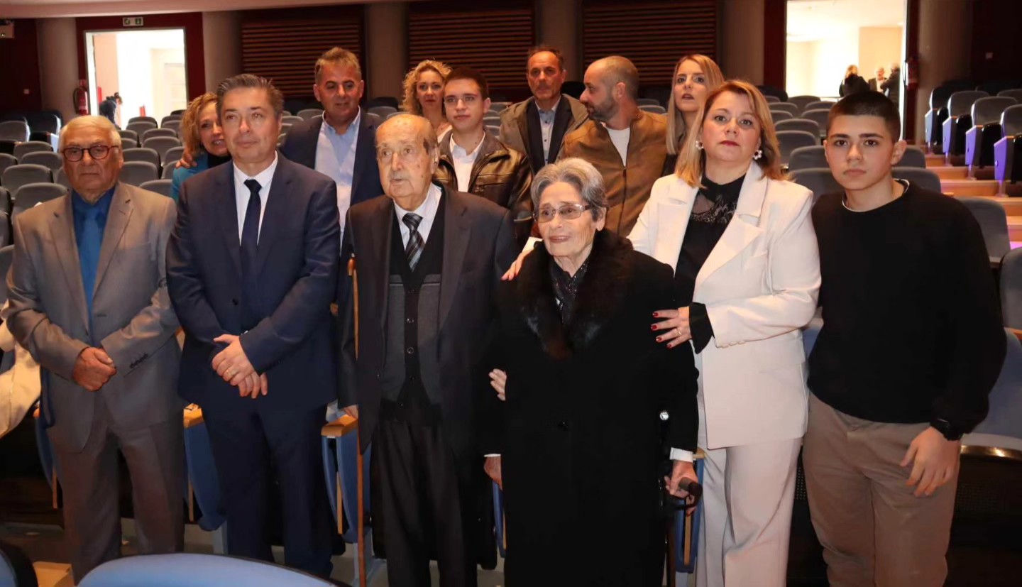 Βαρύ πένθος για την οικογένεια του Γιώργου Στασινόπουλου- Έφυγε από τη ...